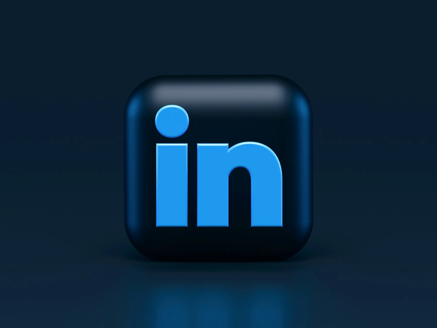 How to Use LinkedIn Effectively | co&co How to Use LinkedIn Effectively | co&co